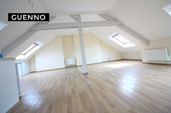 Quartiers Nord-Est, Maurepas : Appartement 1 pièce à louer