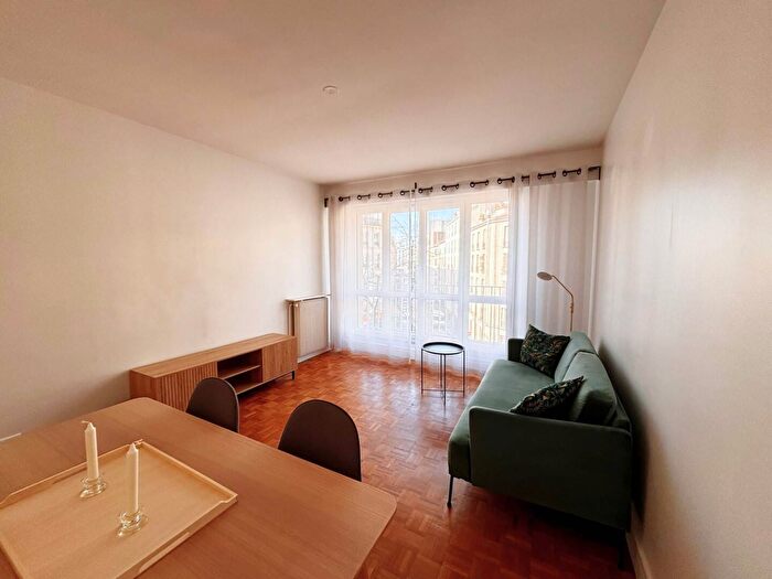 Appartement à louer - Paris ème arrondissement - 2 pièces - 1 chambre