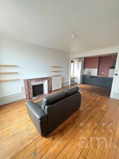 Poitiers Ouest-Le Porteau-Les Rocs-Montmidi : Appartement 2 pièces à louer