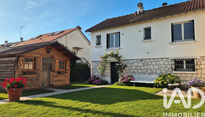 Maison à vendre - Pontault-Combault, Centre commercial - 5 pièces - 3 chambres