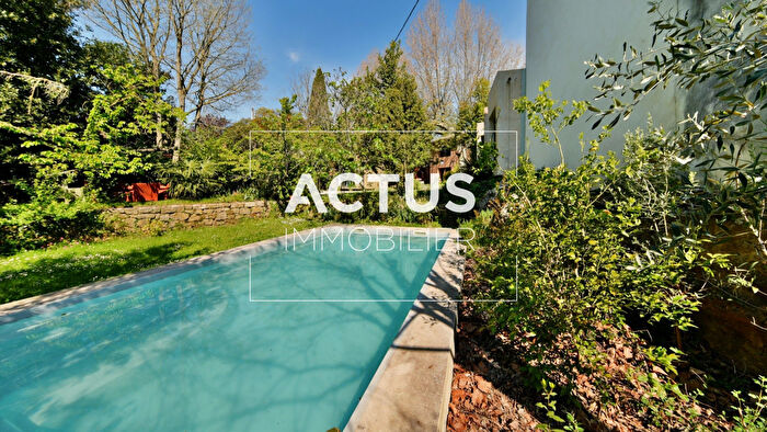 Maison à vendre - Grans - 6 pièces - 4 chambres