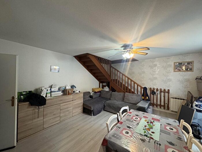 Appartement à vendre - Persan - 3 pièces - 2 chambres