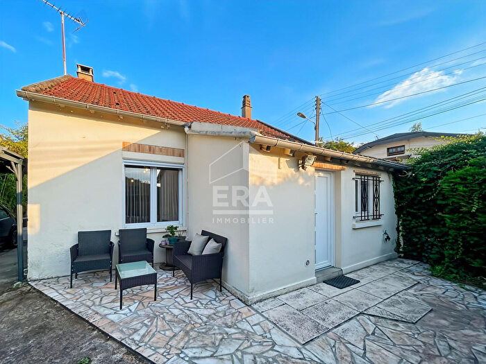 Maison à vendre - Étampes, Saint-Pierre - 4 pièces - 3 chambres