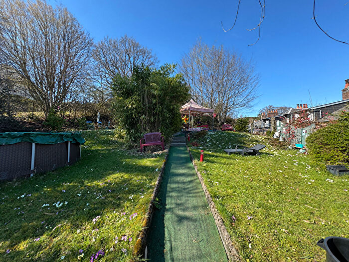 Appartement à vendre - Charleville-Mézières, Villette - 3 pièces - 2 chambres