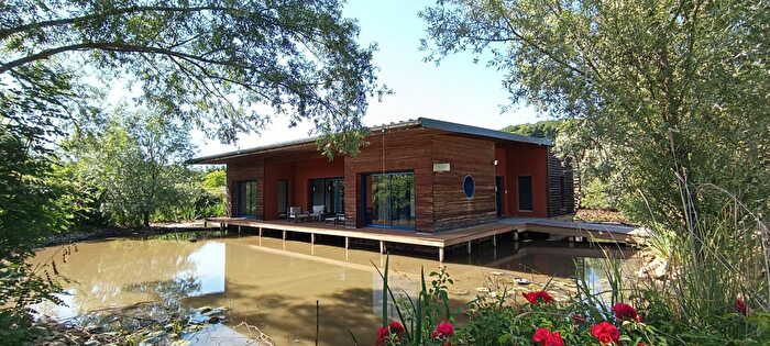 Maison à vendre - Guérigny - 4 pièces - 3 chambres