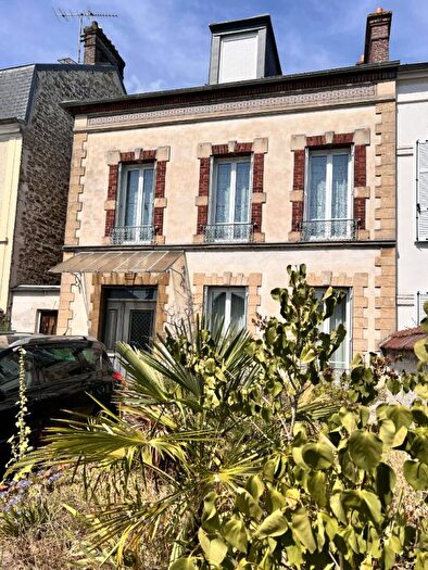 Maison 7 pièces à vendre à Mantes-la-Jolie, Centre-ville