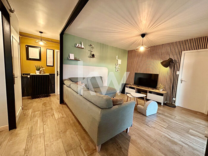 Maison à vendre - Saint-Jean-le-Blanc - 4 pièces - 3 chambres