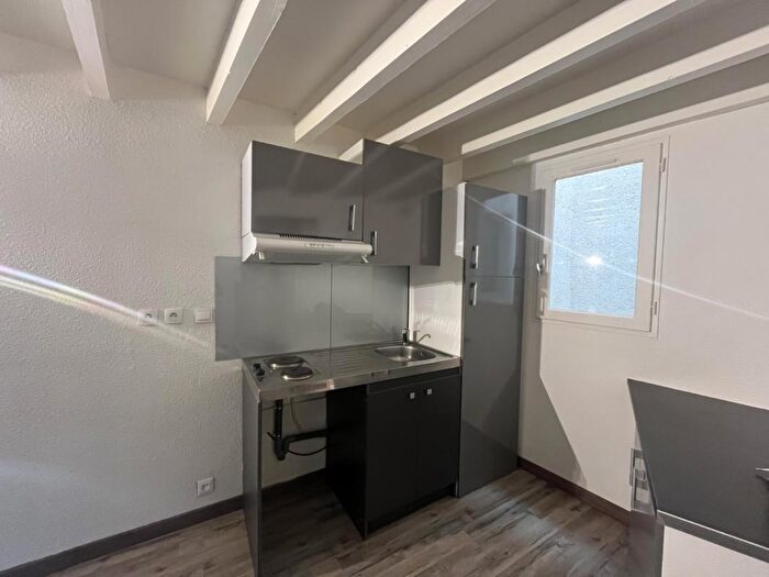 Appartement à louer - Bordeaux, Victoire, Sainte-Eulalie - 1 pièce - 1 chambre
