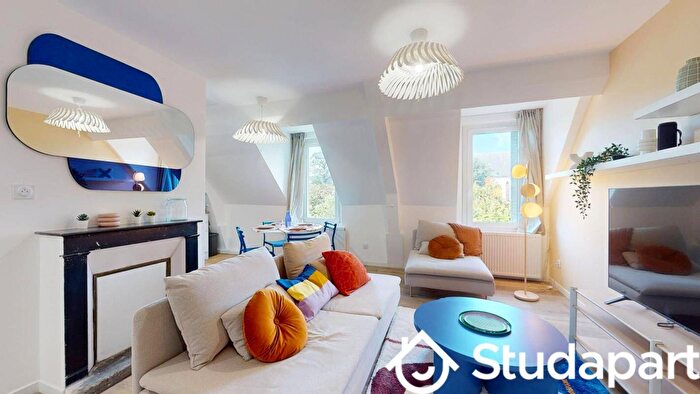 Appartement à louer - Lecoq, Clermont-Ferrand - 1 pièce - 3 chambres