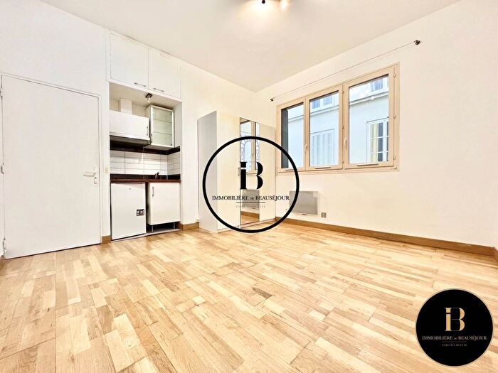 Appartement à louer - Péreire, Saint-Germain-en-Laye - 1 pièce