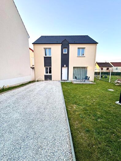 Maison 7 pièces à Arpajon, à vendre