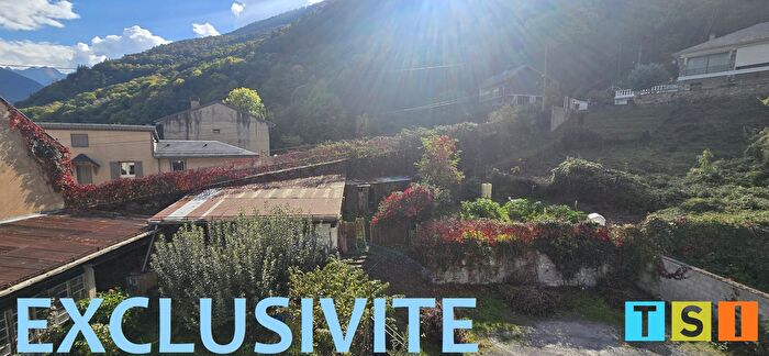 Appartement à vendre - Bagnères-de-Luchon - 3 pièces - 2 chambres