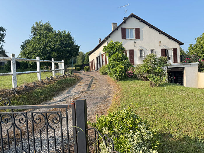 Maison à vendre - Saint-Sébastien - 10 pièces - 4 chambres