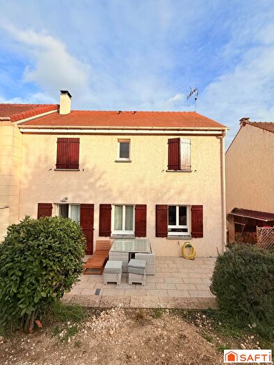 Maison à vendre - Bonnières-sur-Seine - 7 pièces - 5 chambres