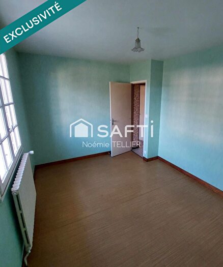 Maison à vendre - Saint-Cyr-le-Gravelais - 7 pièces - 5 chambres