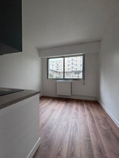 Appartement à louer - Levallois-Perret, Front de Seine - 1 pièce