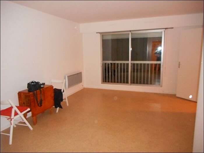 Appartement à louer - Paris e , Bièvre Sud, Tolbiac - 1 pièce