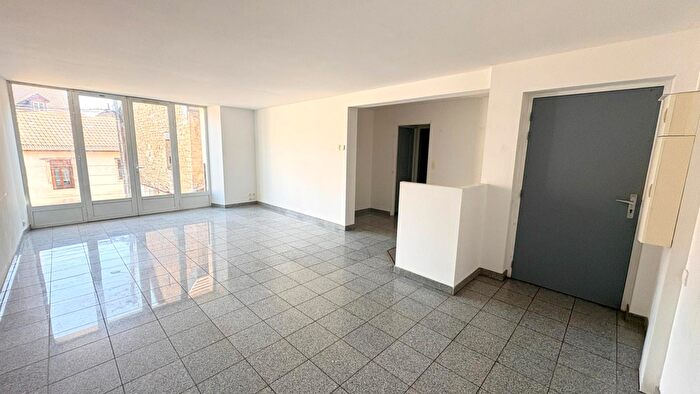 Appartement à louer - Quingey - 2 pièces - 1 chambre