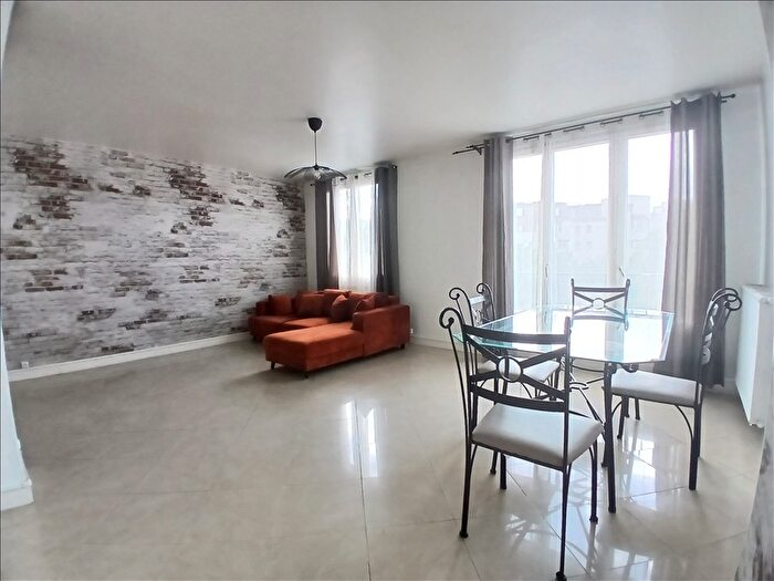 Appartement 3 pièces à louer - Ivry-sur-Seine, Centre-ville