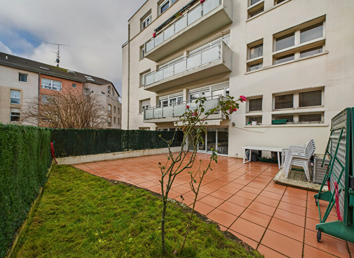Appartement à vendre - Thionville, Saint-François - 6 pièces - 4 chambres