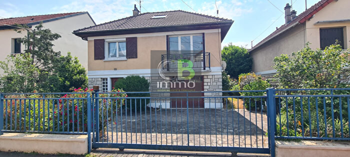 Maison à vendre - Champigny-sur-Marne, Coeuilly Village Parisien - 5 pièces - 3 chambres