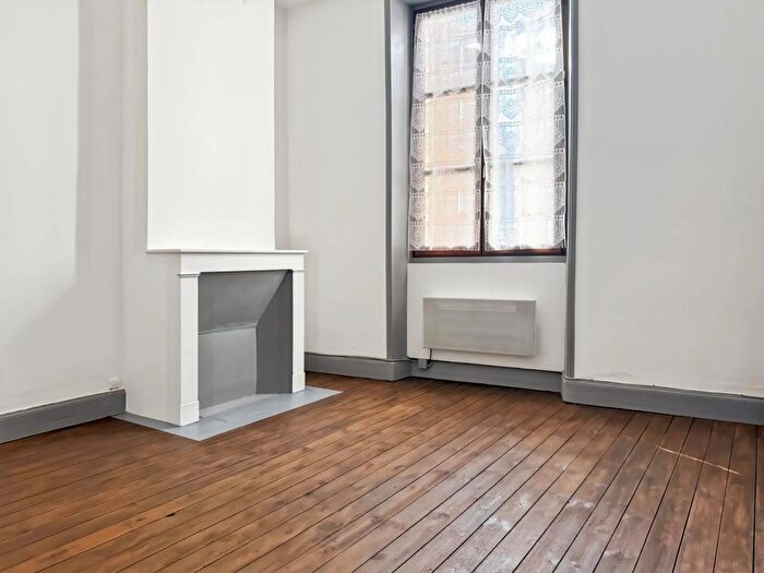 Maison à vendre - Tournon-Saint-Martin - 4 pièces - 3 chambres