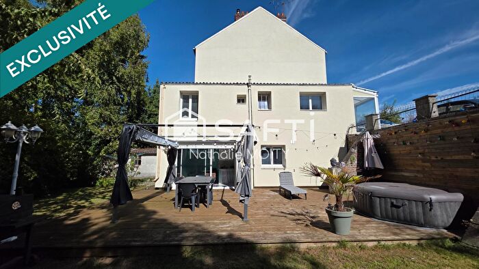 Maison à vendre - Saint-Quentin, Europe, Rémicourt - 5 pièces - 3 chambres
