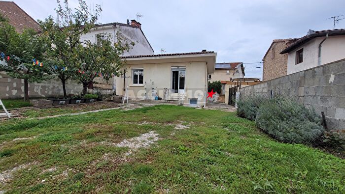 Maison à vendre - Graulhet, Centre-ville, Panessac, Plaine de Millet - 2 pièces - 1 chambre