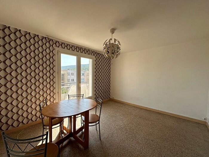 Appartement à louer - Ganges - 4 pièces - 3 chambres