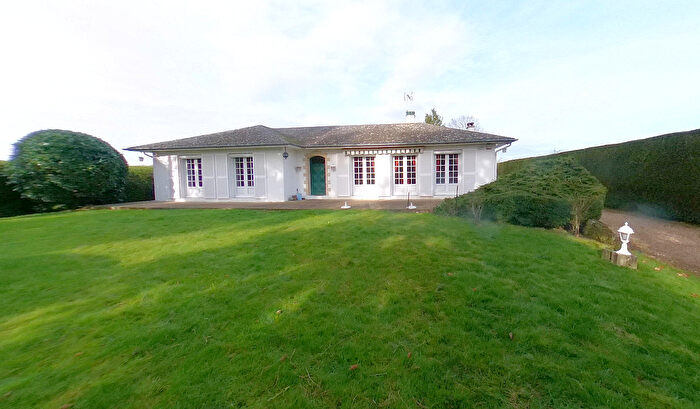 Maison à vendre - Parville - 5 pièces - 3 chambres