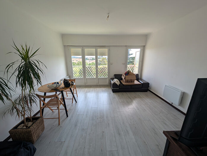 Six-Fours-les-Plages, Les Lones, Bucarin, Fort, Les Playes : Appartement 3 pièces à louer