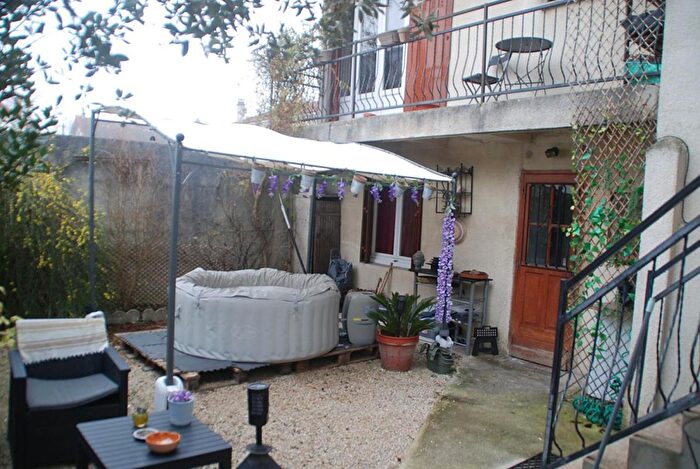 Bondy, Le Saule Blanc - Maison 5 pièces à vendre