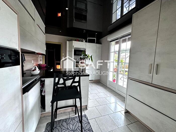 Maison à vendre - Charquemont - 8 pièces - 4 chambres