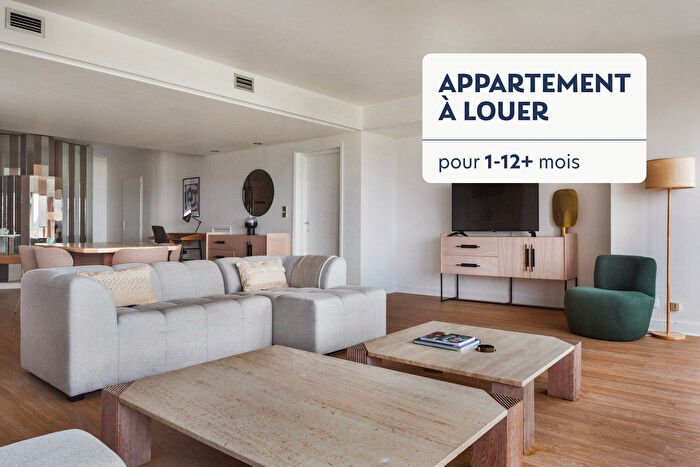 Appartement à louer - Paris e , Emeriau, Zola - 5 pièces - 4 chambres