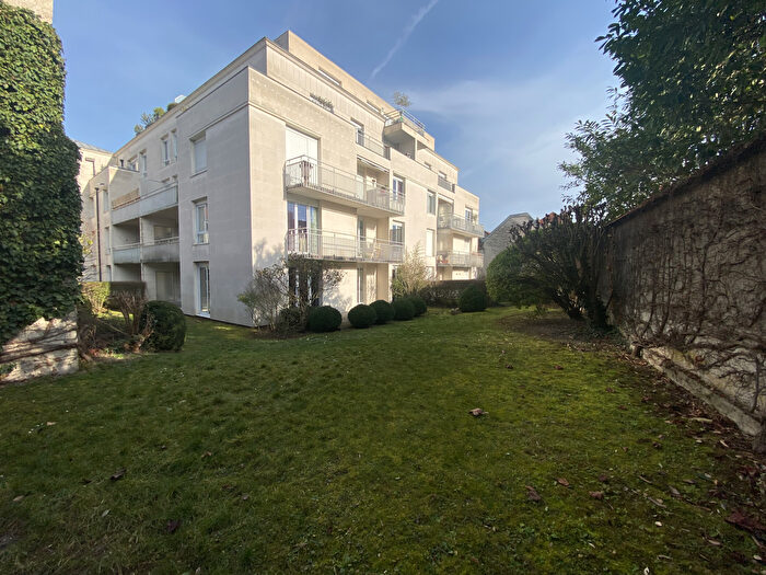 Appartement à vendre - Reims, Centre-ville - 5 pièces - 3 chambres