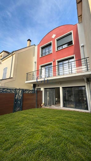 Maison 6 pièces à louer - Châtillon