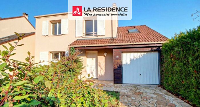 Maison à vendre - Vernouillet - 8 pièces - 5 chambres