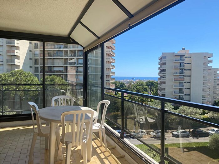 Appartement 4 pièces à louer - Antibes, Antibes-les-Pins, Trianon, Le Fournel, Peyregoue