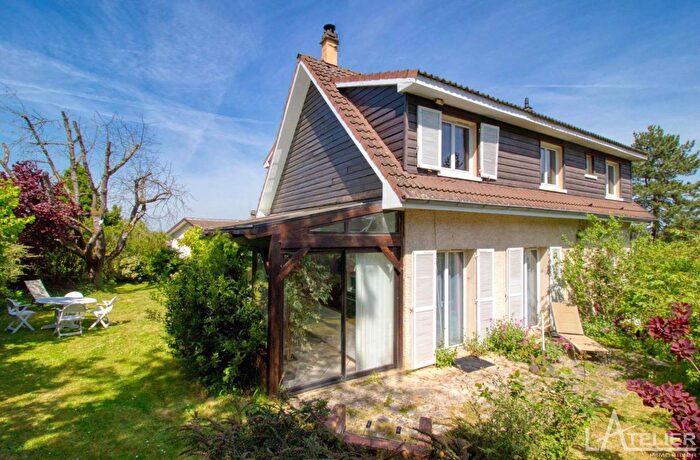 Maison 7 pièces à vendre - Plaisir, Aqueduc