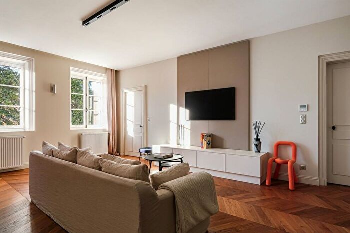 Appartement à louer - Bord-de Osaone, Fontaines-sur-Saône - 4 pièces - 3 chambres