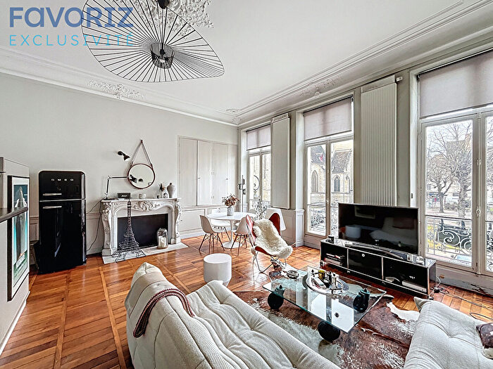 Appartement à vendre - Dijon, Centre-ville - 3 pièces - 2 chambres