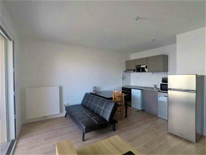 Appartement à louer - Poitiers, Gibauderie - 2 pièces - 1 chambre