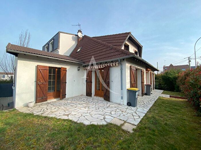 La Garenne, Bry-sur-Marne : Maison 5 pièces à louer