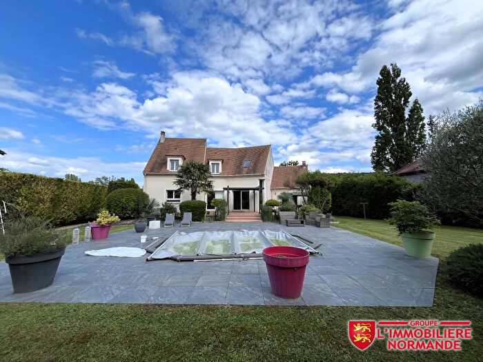 Maison 7 pièces à Moisson, à vendre
