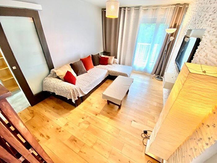 Sainte-Foy-lès-Lyon, Centre-ville - Appartement 2 pièces à louer