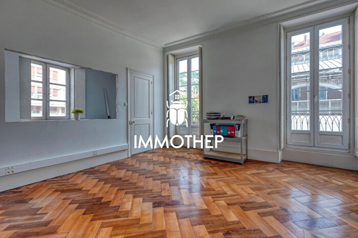 Appartement à vendre - Grenoble, Notre-Dame, Mutualité - 4 pièces - 2 chambres
