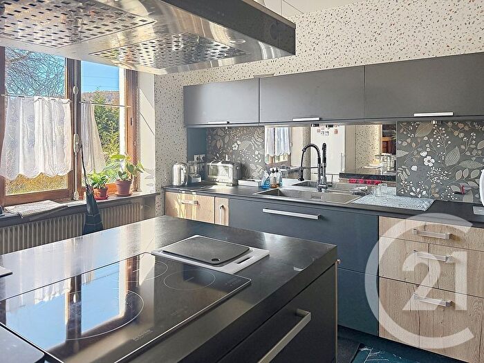 Maison à vendre - Saint-Nabord - 8 pièces - 5 chambres