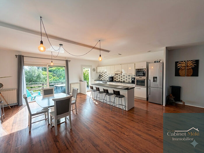 Maison 5 pièces à Camblanes-et-Meynac, à vendre