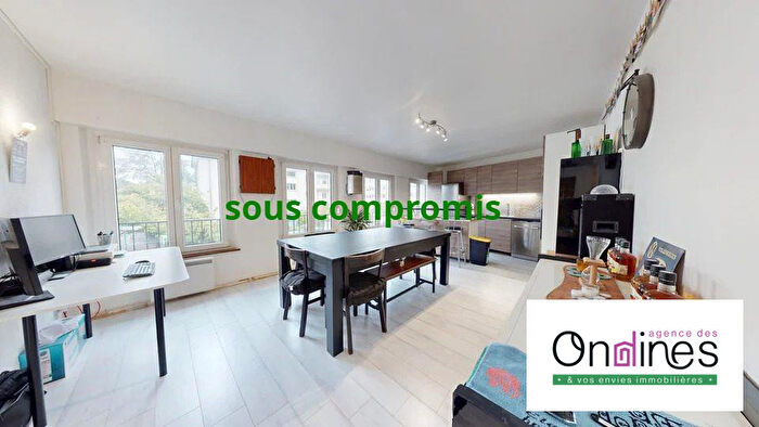 Appartement à vendre - Haguenau, Centre-ville - 4 pièces - 2 chambres