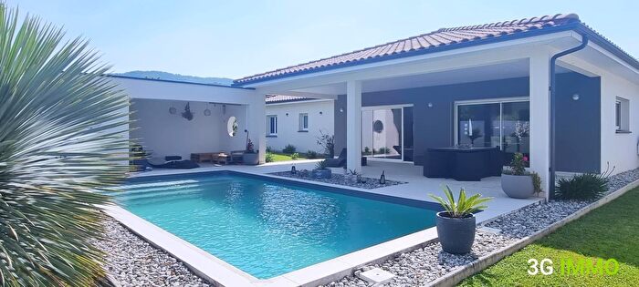 Maison à vendre - Saint-Jean-de-Verges - 5 pièces - 4 chambres